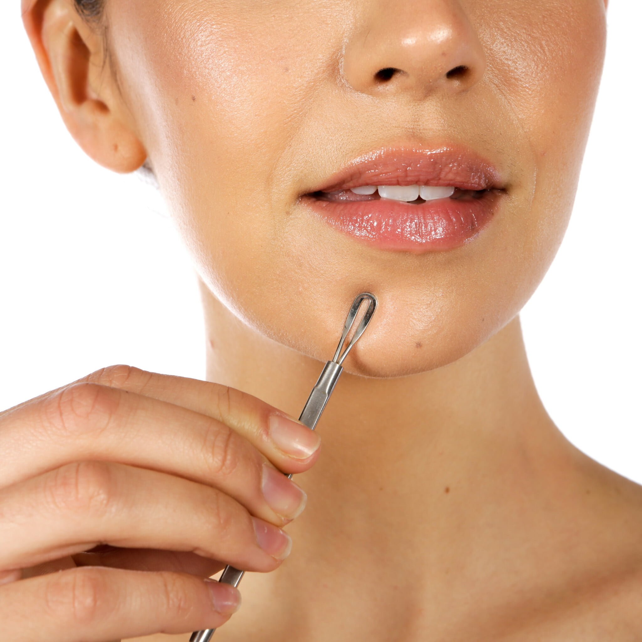 How To Use A Pimple Popper To Hygienically Extract Your Spots