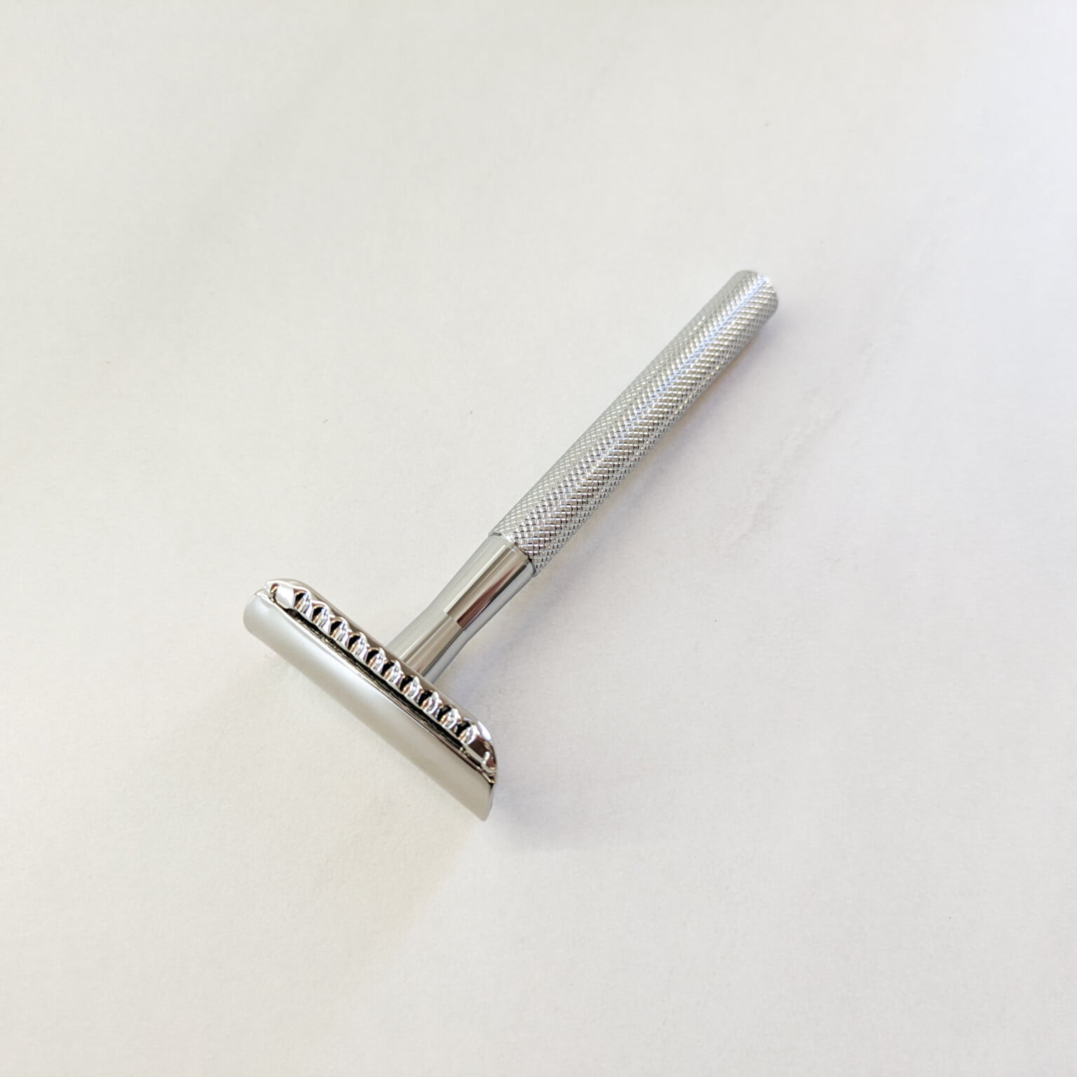 Plastic-Free Safety Razor - Chrome - Clear Confidence